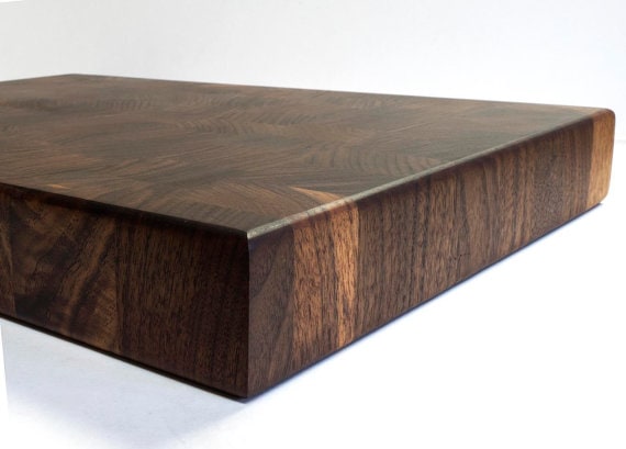 20 Beautiful Wood Cutting Boards for your 5th Anniversary - Unique Gifter