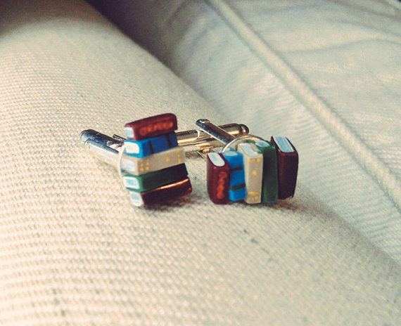 20 Gift Ideas for a Librarian - Unique Gifter