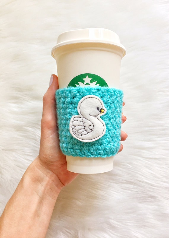 Gift Ideas for Swan Lovers - Unique Gifter