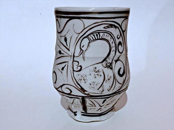 Gift Ideas for Swan Lovers - Unique Gifter