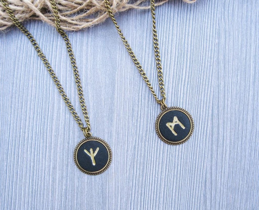 20 14th Gold Jewelry Modern Anniversary Gifts for Him - Unique Gifter