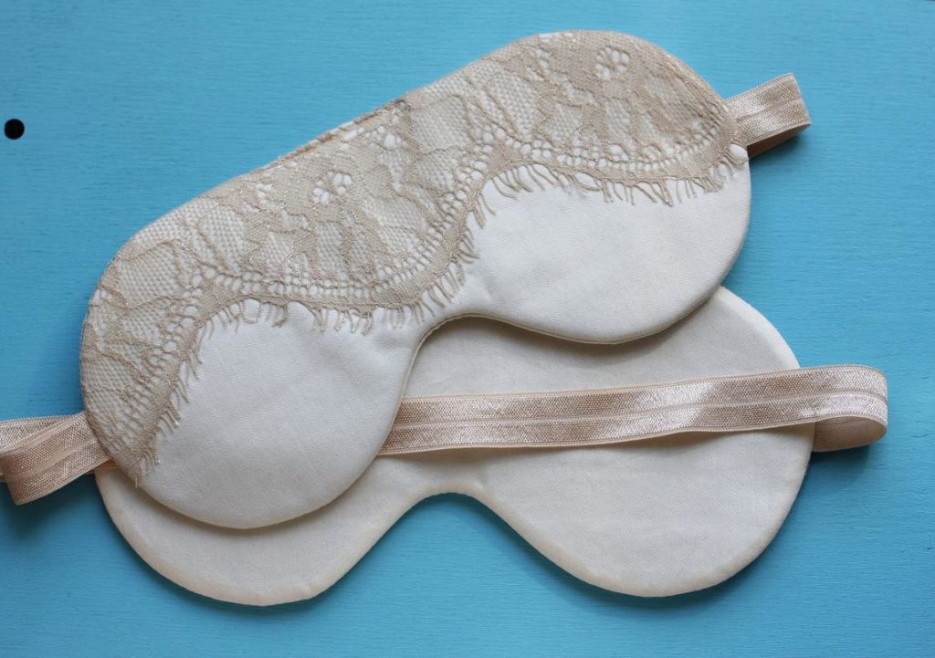 20 14th Ivory Anniversary Gifts for Her - Unique Gifter