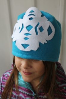 No Sew Snowflake Hat For Kids | Unique Gifter