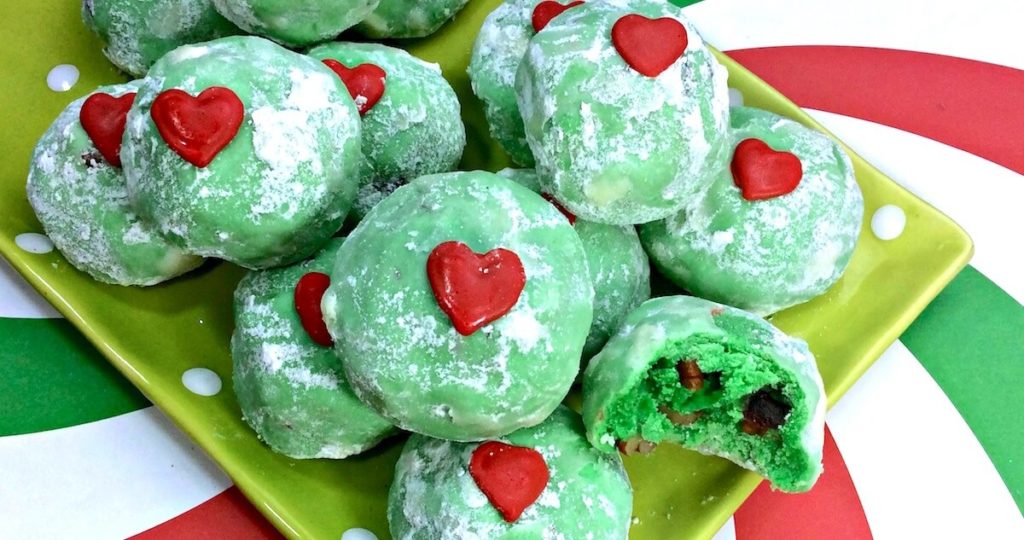 No More Grinchy Mood When You Try These Grinch Snacks | Unique Gifter