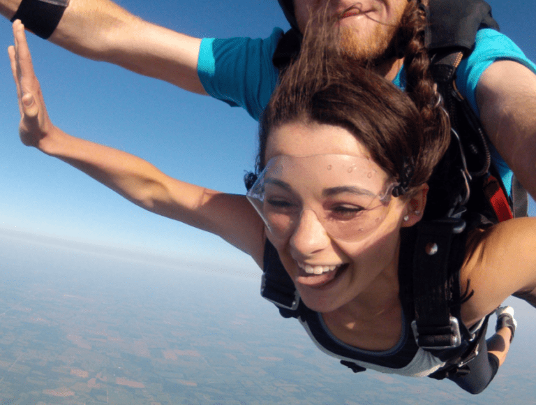 Adrenaline Junkie Experience Gifts in Missouri | Unique Gifter