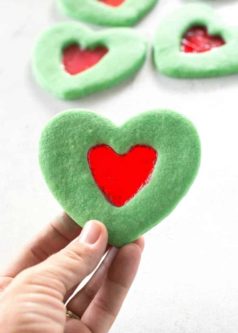 No More Grinchy Mood When You Try These Grinch Snacks | Unique Gifter