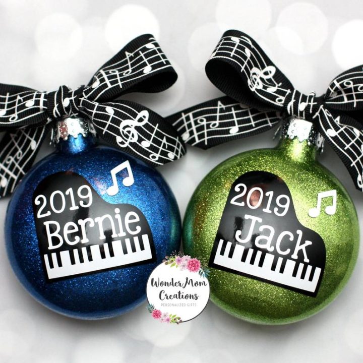 Congratulations Gifts for Piano Recital Performances | Unique Gifter