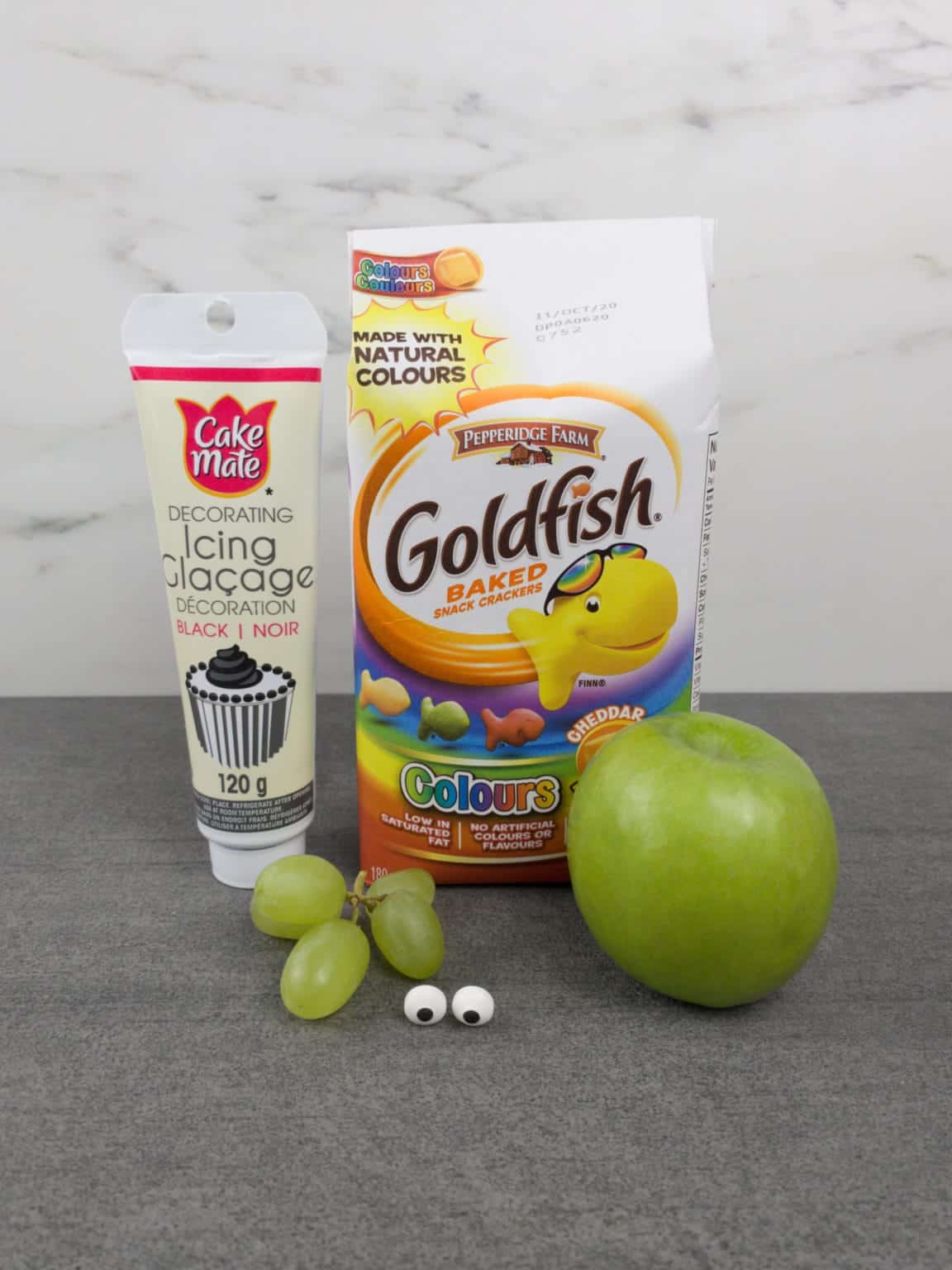 Healthy Sea Turtle Snack Idea for Kids - Unique Gifter