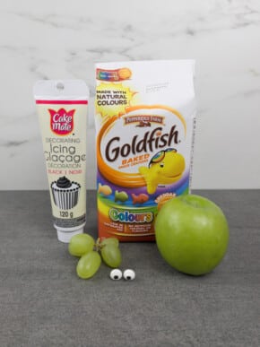 Healthy Sea Turtle Snack Idea for Kids - Unique Gifter