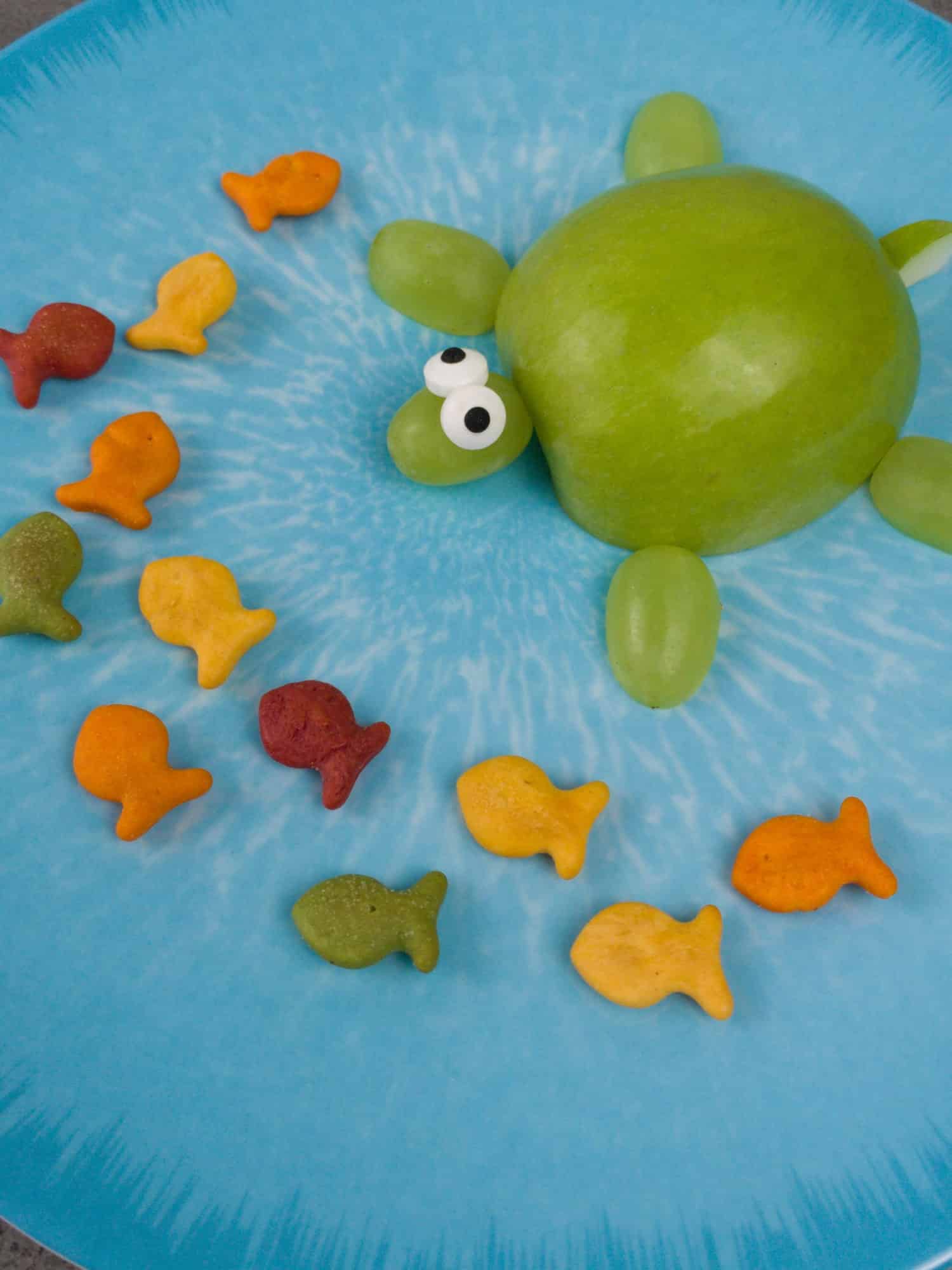 Healthy Sea Turtle Snack Idea for Kids - Unique Gifter