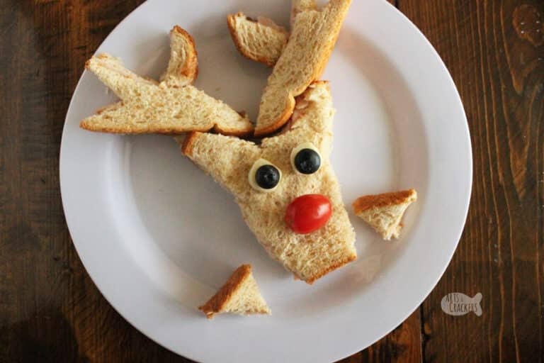 Fun Reindeer Themed Snacks & Treats for the Holidays - Unique Gifter