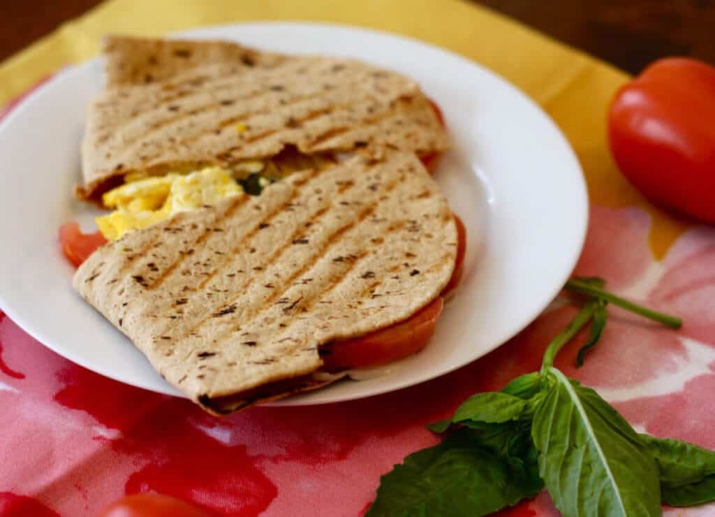 Easy Lunches Kids can Make for Dad on Father's Day - Unique Gifter