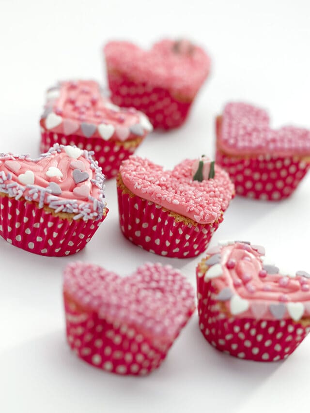 Cute & Creative Valentine's Day Cupcake Ideas - Unique Gifter