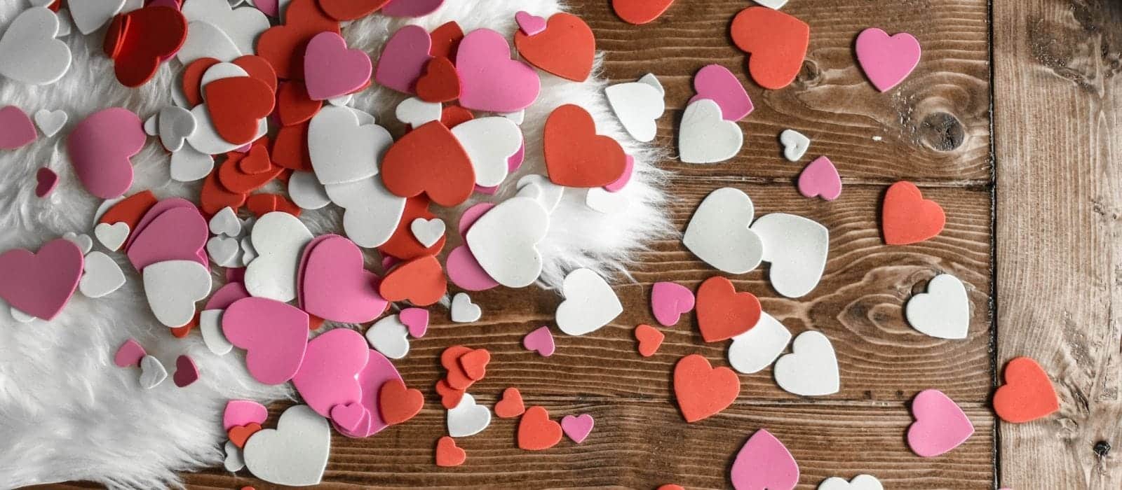 Valentines Day Scavenger Hunt - Unique Gifter