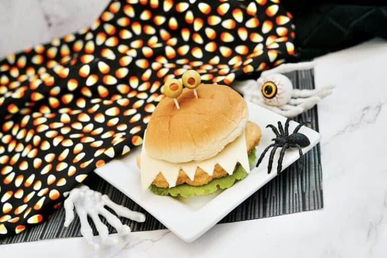 Monster Chicken Sandwiches - Unique Gifter