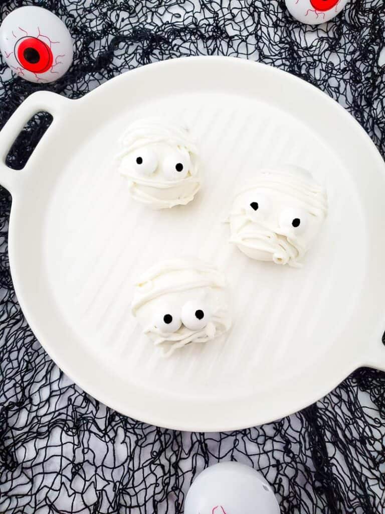 Mummy Oreo Balls Recipe - Unique Gifter
