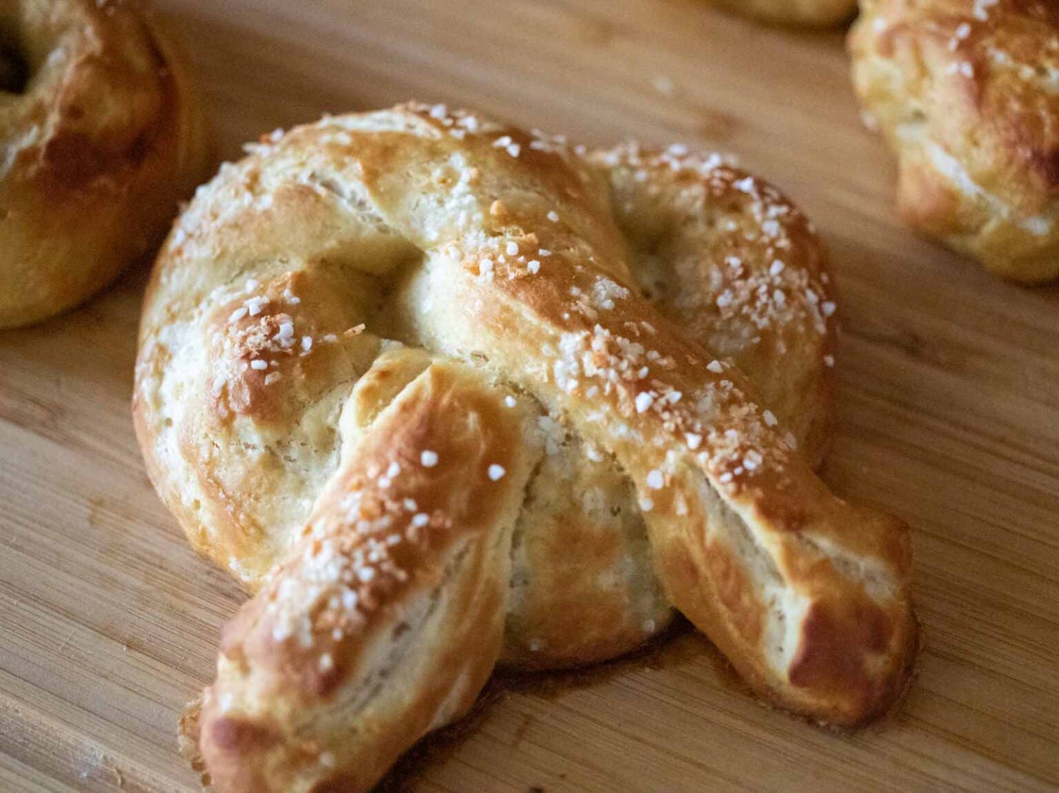 How to Throw an Unforgettable Train Themed Party - Unique Gifter