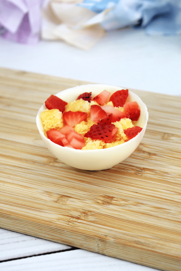 Easter Strawberry Shortcake Parfaits: A Sweet Spring Treat - Unique Gifter