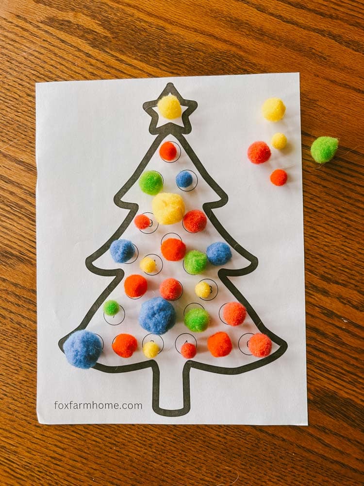 Crafting Magic: Christmas Crafts That Toddlers Will Love - Unique Gifter